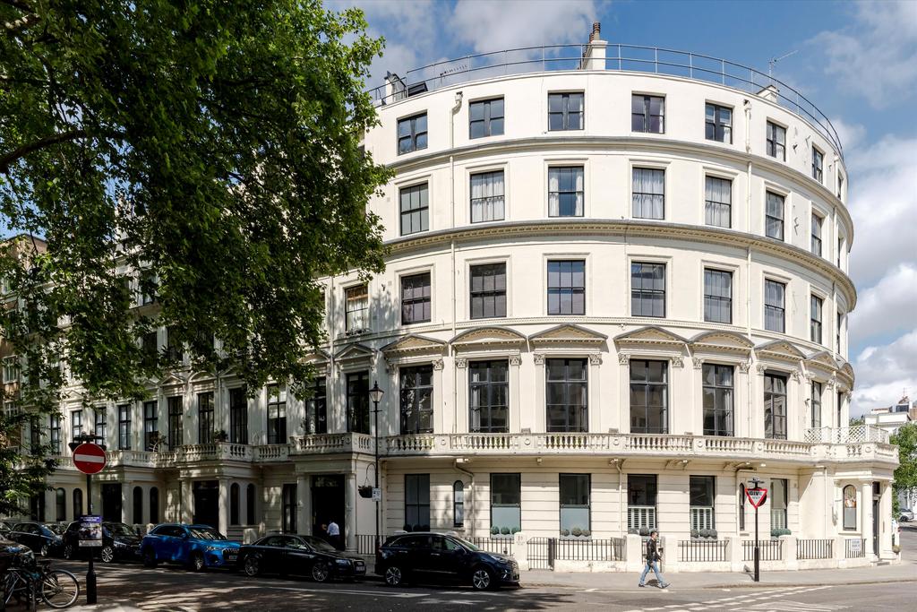 Cleveland Square, London, W2 2 bed flat - £1,375,000