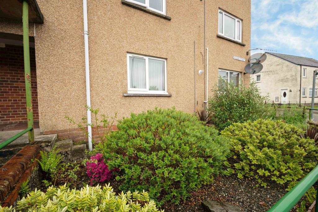 Edward Street, Dunoon, PA23 1 bed flat - £68,000