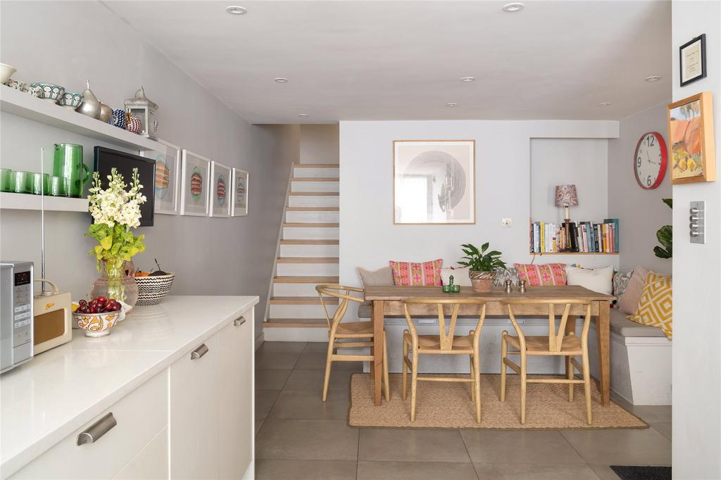 Ruston Mews, Notting Hill, W11 3 bed terraced house - £1,150,000
