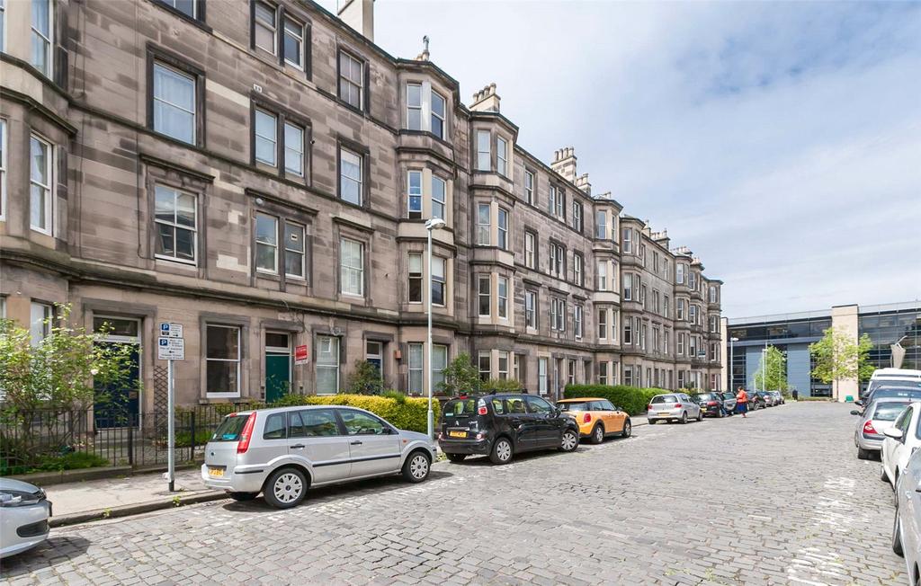 Perth Street, New Town, Edinburgh, EH3 2 bed apartment - £900 pcm (£208 pw)
