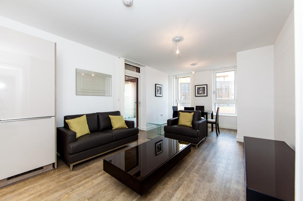 Poldo House, Enderby Wharf, Greenwich... 1 bed apartment - £1,560 pcm ...