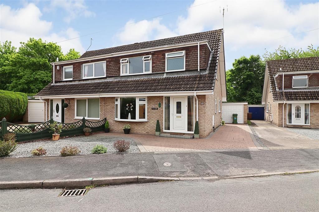 Manor Drive Elloughton Brough 3 Bed Semi Detached House £289 950