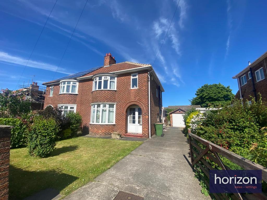 Orchard Way, Ormesby, Middlesbrough 3 bed semi-detached house - £170,000