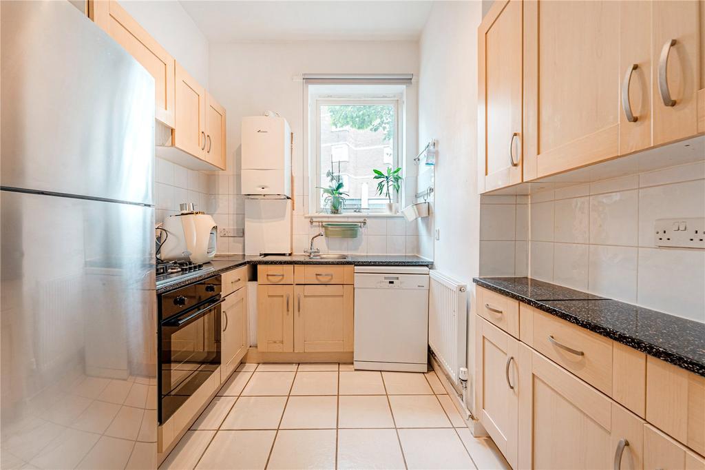 Roman Way, London, N7 3 bed duplex - £2,600 pcm (£600 pw)