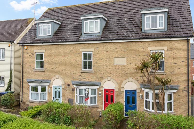 Homersham, Canterbury 3 bed terraced house - £1,400 pcm (£323 pw)