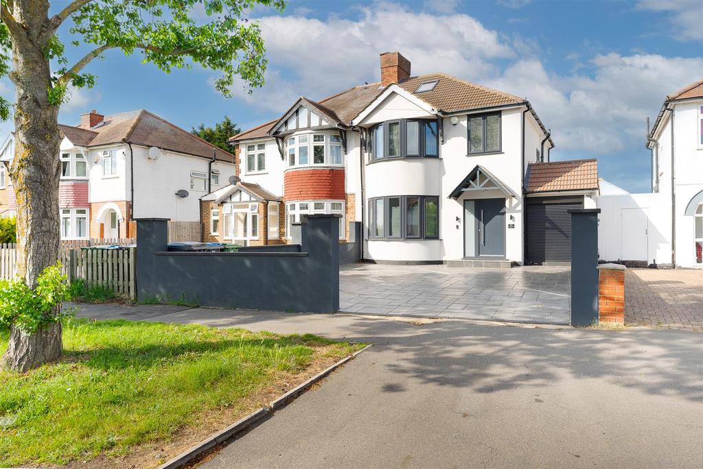 Warren Drive South, Surbiton 3 bed semi-detached house - £975,000