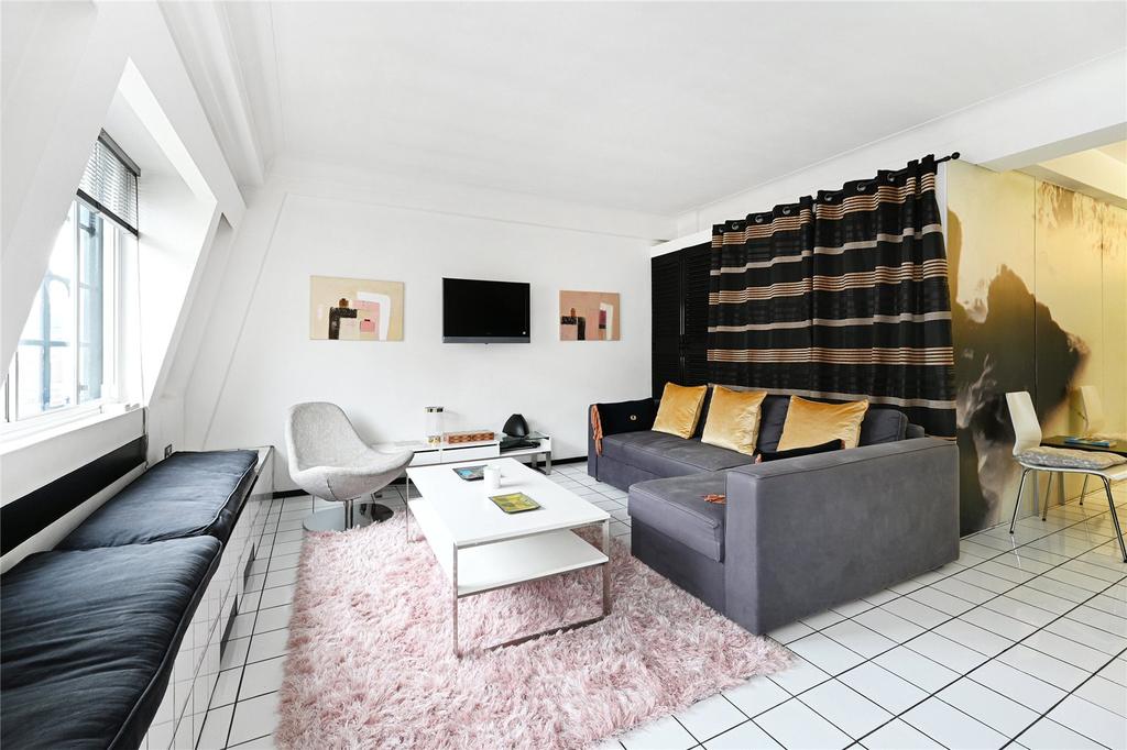 Sloane Street, London, SW1X Studio - £1,950 pcm (£450 pw)
