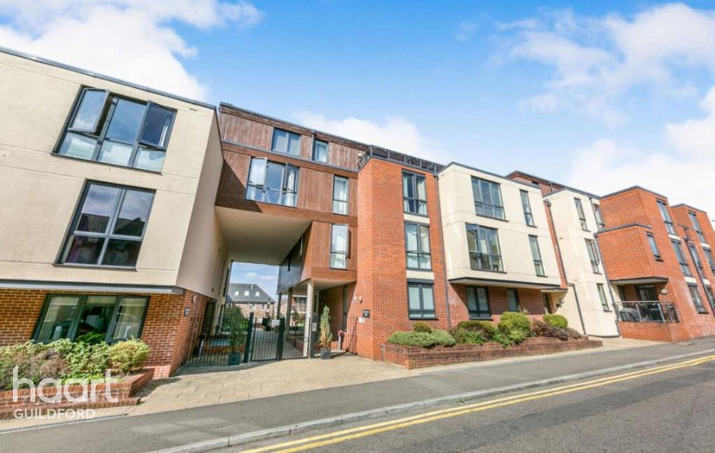 Printing House Square, Guildford 2 bed apartment - £385,000