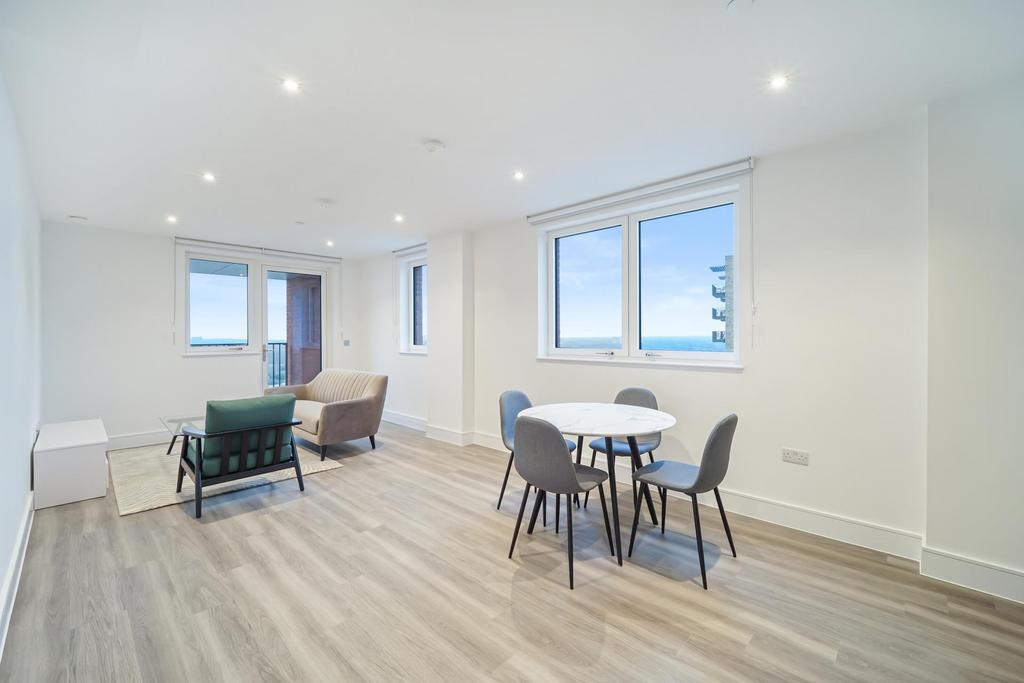 Ashwell House, The West Works... 2 bed apartment - £1,746 pcm (£403 pw)
