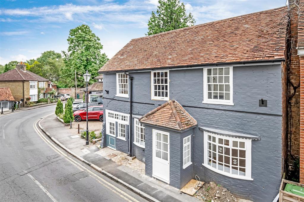 Church Square, Shepperton 2 bed house - £550,000