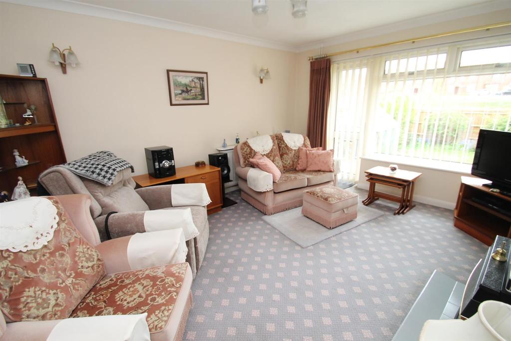 Howard Drive, Maidstone 2 bed bungalow - £400,000