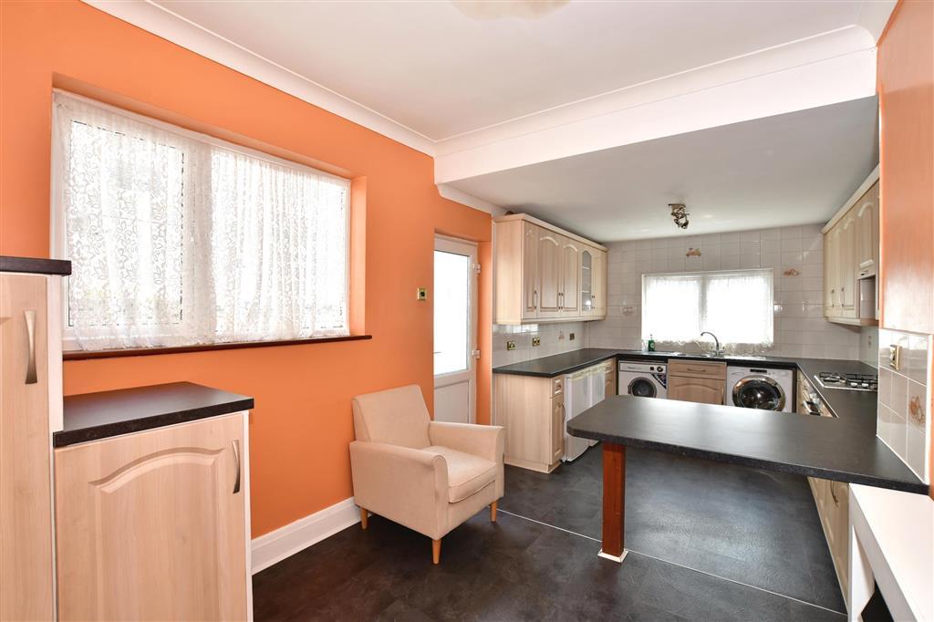Pembroke Road, Erith, Kent 4 bed semi-detached house