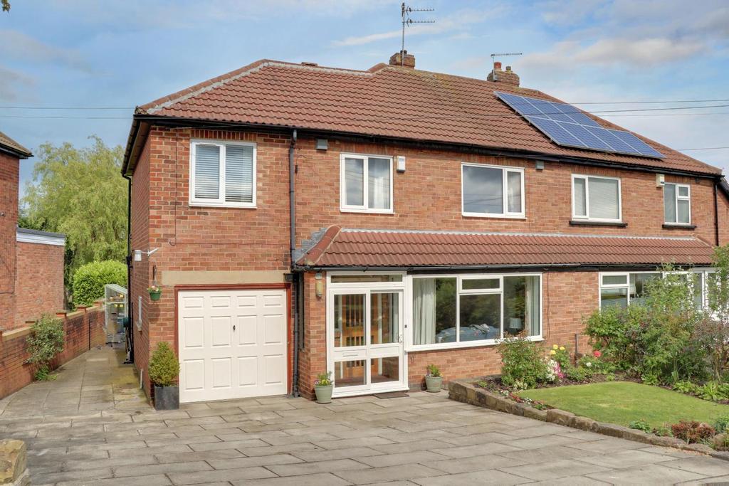 Brownberrie Crescent, Horsforth 4 bed semi-detached house - £485,000
