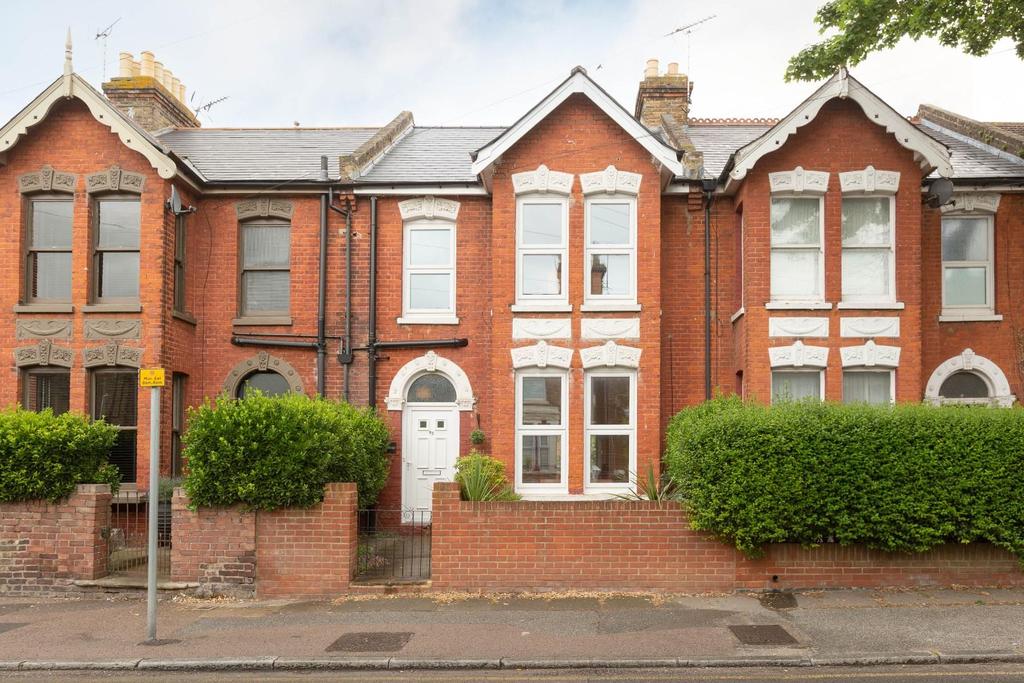 Grange Road, Ramsgate 3 bed terraced house - £350,000
