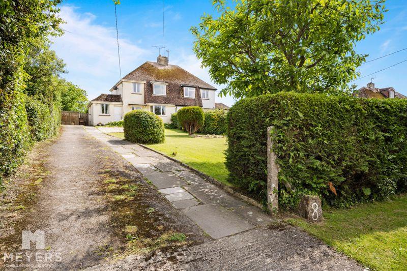 School Lane, Winfrith Newburgh, DT2 3 bed semi-detached house - £300,000