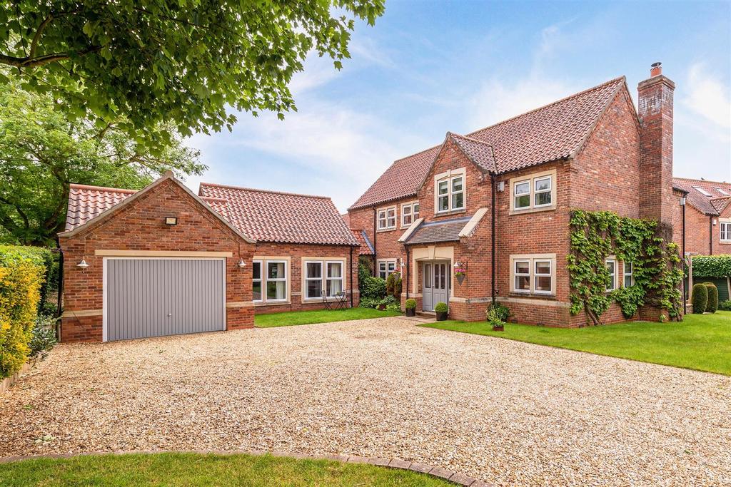 Vicarage Lane, Scopwick, Lincoln 4 bed detached house - £625,000