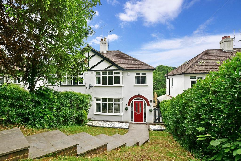Haydn Avenue, Purley, Surrey 3 bed semi-detached house - £560,000