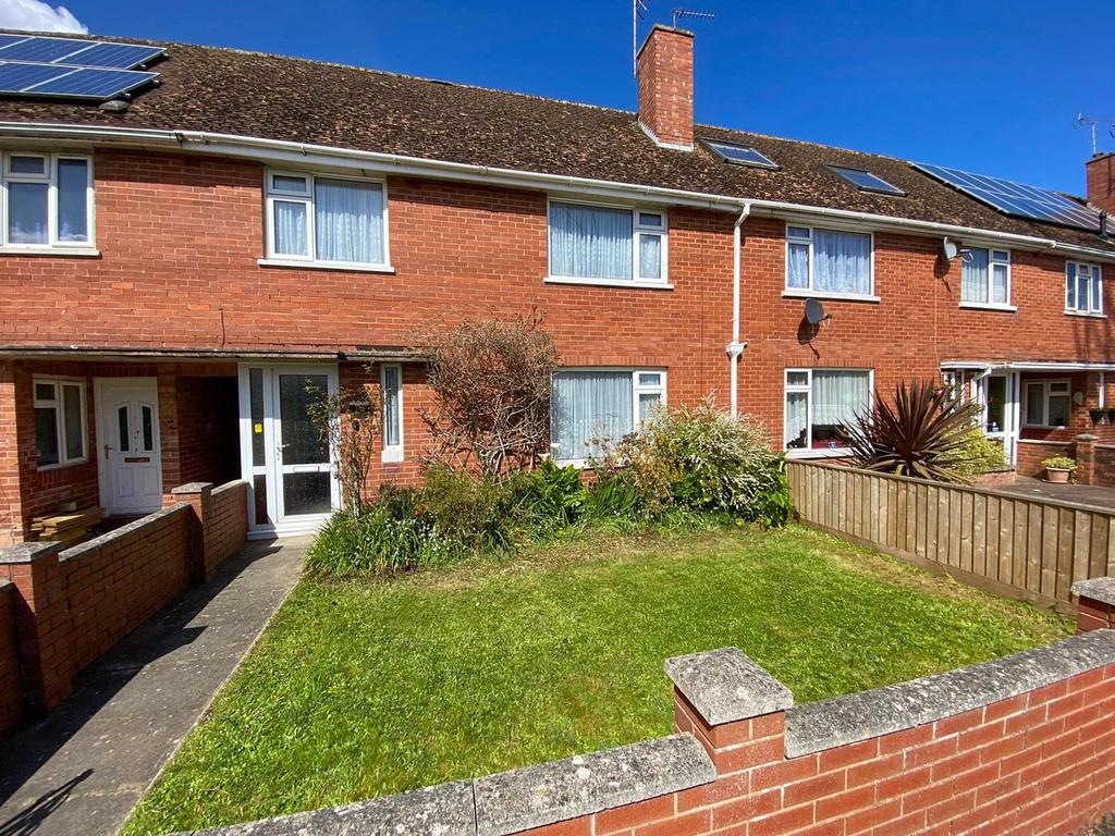 Seabrook Avenue, Exeter 3 bed terraced house - £260,000
