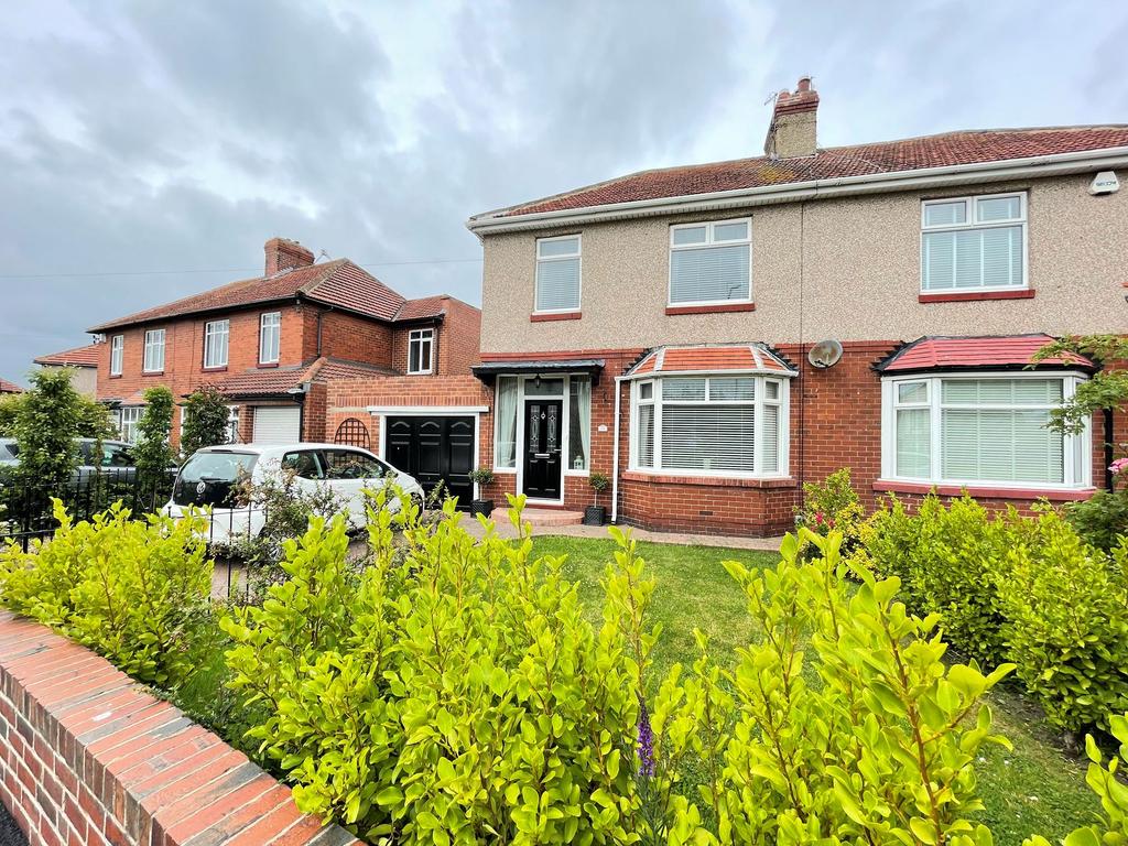Windermere Crescent Mortimer South Shields Tyne And Wear Ne34 0dn 3