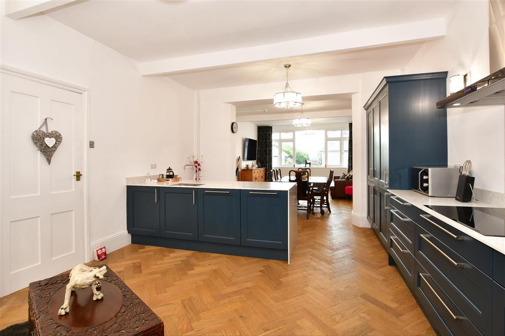 Spring Hill, Ventnor, Isle of Wight 4 bed semi-detached house - £675,000