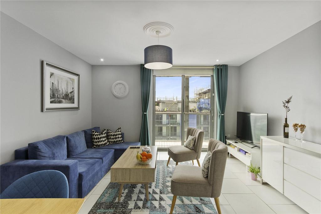 Chapelier House, Eastfields Avenue... 3 bed flat - £4,250 pcm (£981 pw)