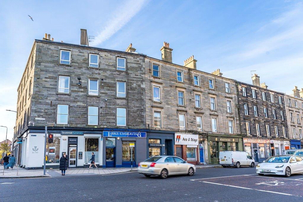 (1f1) Duke Street, Leith, Edinburgh, EH6 3 bed flat - £1,910 pcm (£441 pw)