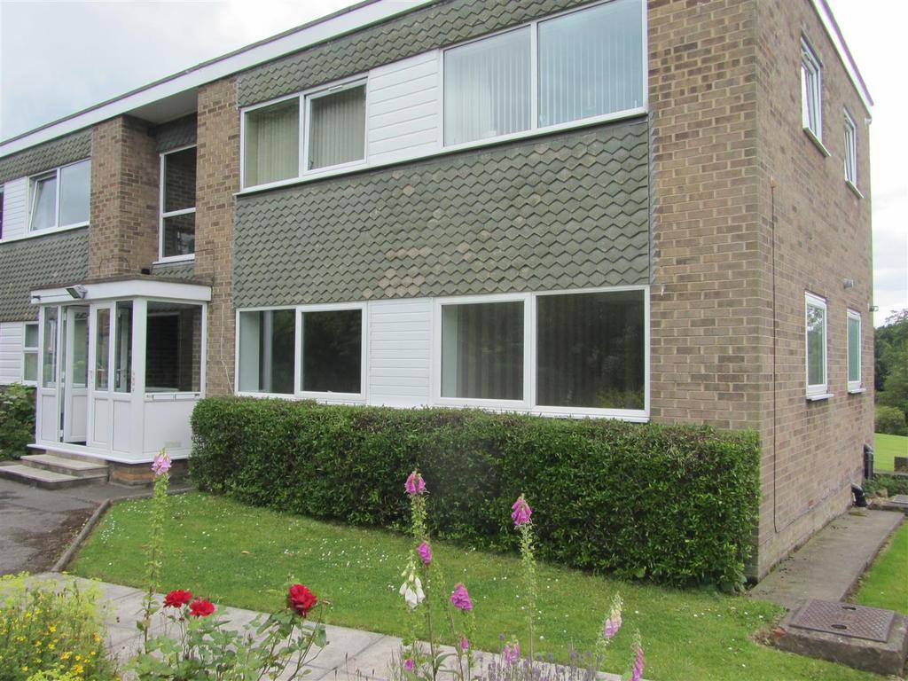Wynbrook Court, Scalby 2 bed apartment - £210,000