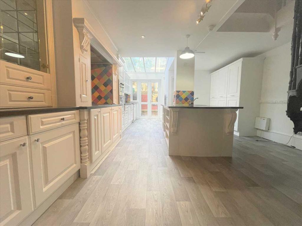 Woodstock Terrace, Tower Hamlets, LONDON 4 bed terraced house - £2,850 ...