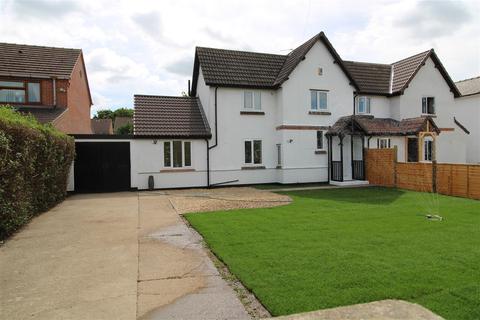 Houses for sale in Newark-on-Trent | Property & Houses to Buy | OnTheMarket