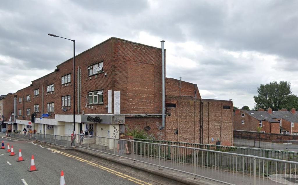 41 Edge Lane, Stretford, Manchester... Retail property (high street ...