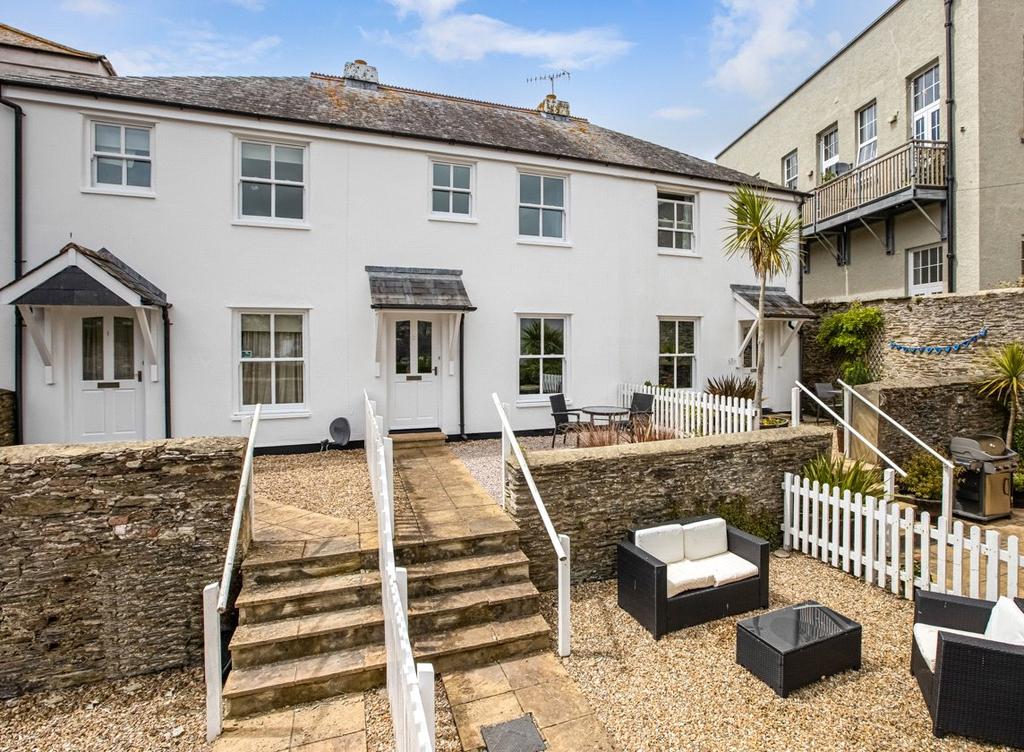 Kings Arms Passage, Kingsbridge... 2 bed terraced house - £280,000