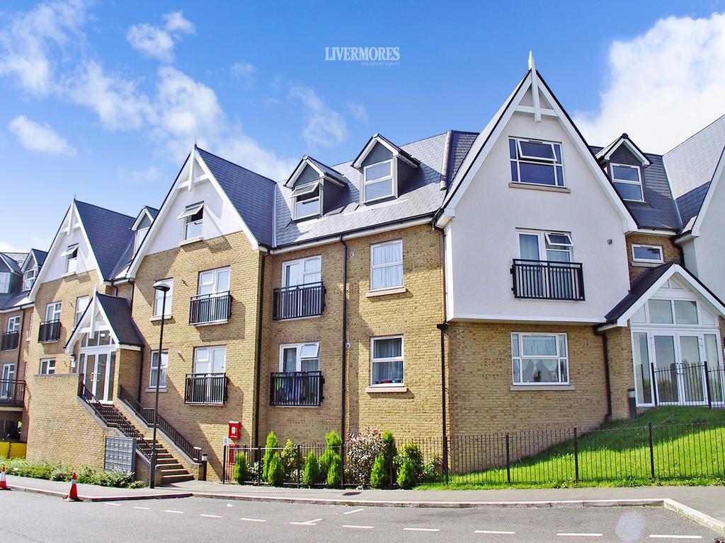 Tanners Close, Crayford 2 bed apartment - £260,000