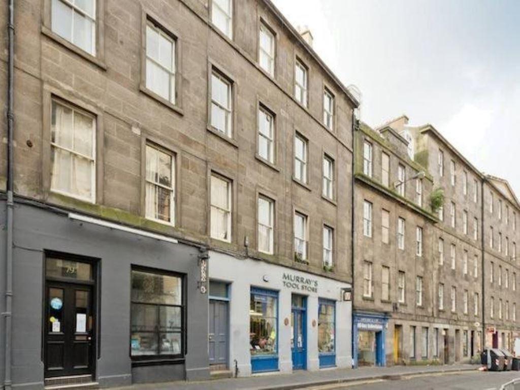 Morrison Street, West End, Edinburgh... 3 bed flat - £1,680 pcm (£388 pw)
