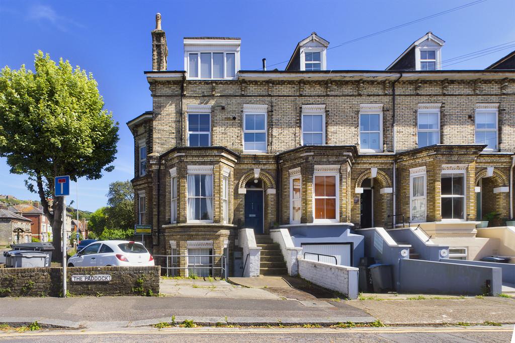 The Paddock, Dover 1 bed apartment - £815 pcm (£188 pw)