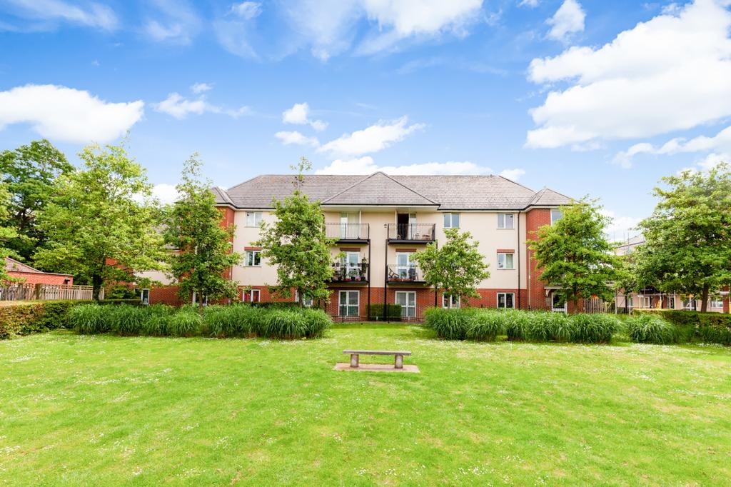 Temple Cowley OX4 2GN 2 bed flat - £300,000