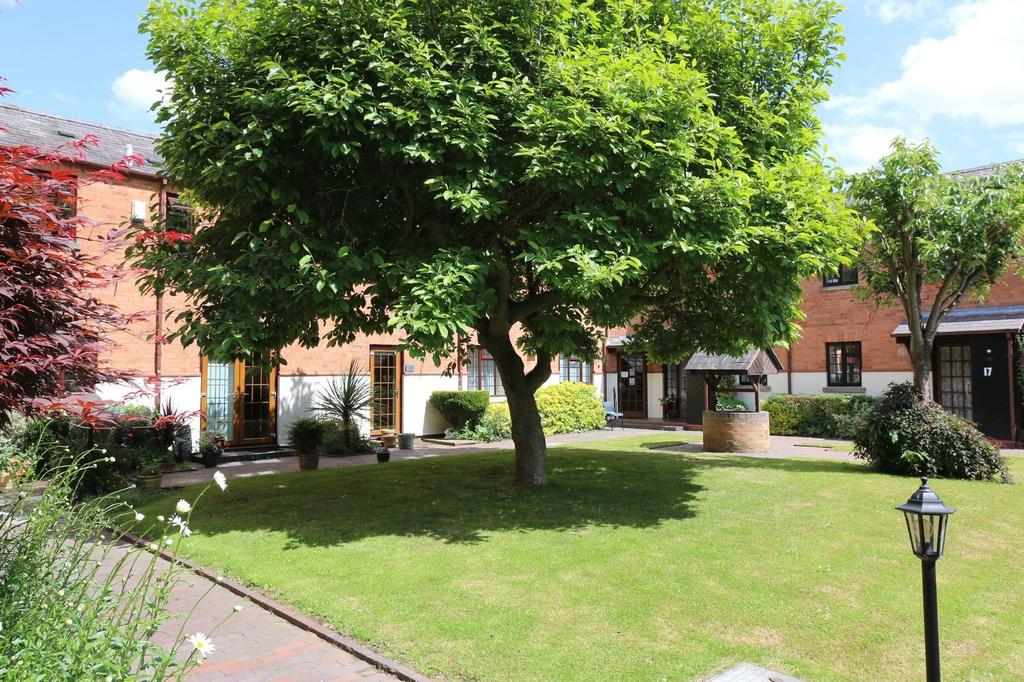 Oversley House, Kinwarton Road... 2 bed terraced house - £169,950