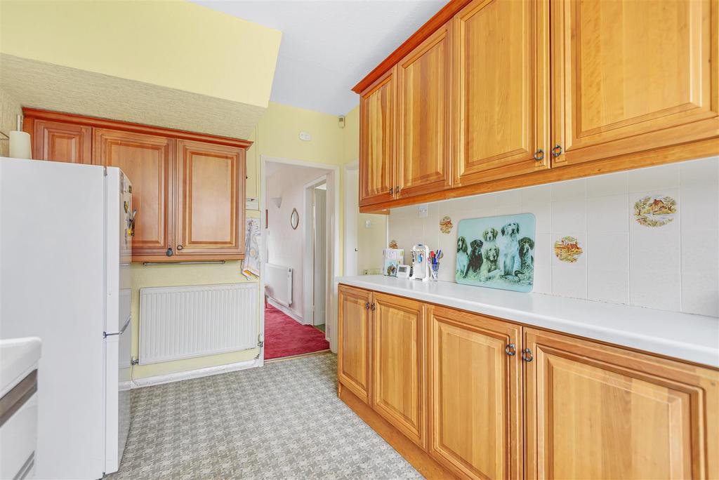 Hunters Way, York, North Yorkshire 3 bed semi-detached house - £420,000