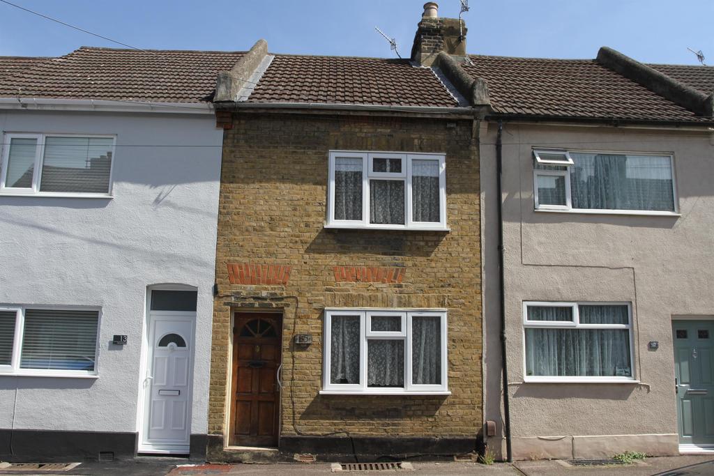 Grove Road, Chatham, ME4 5HS 2 bed terraced house - £200,000