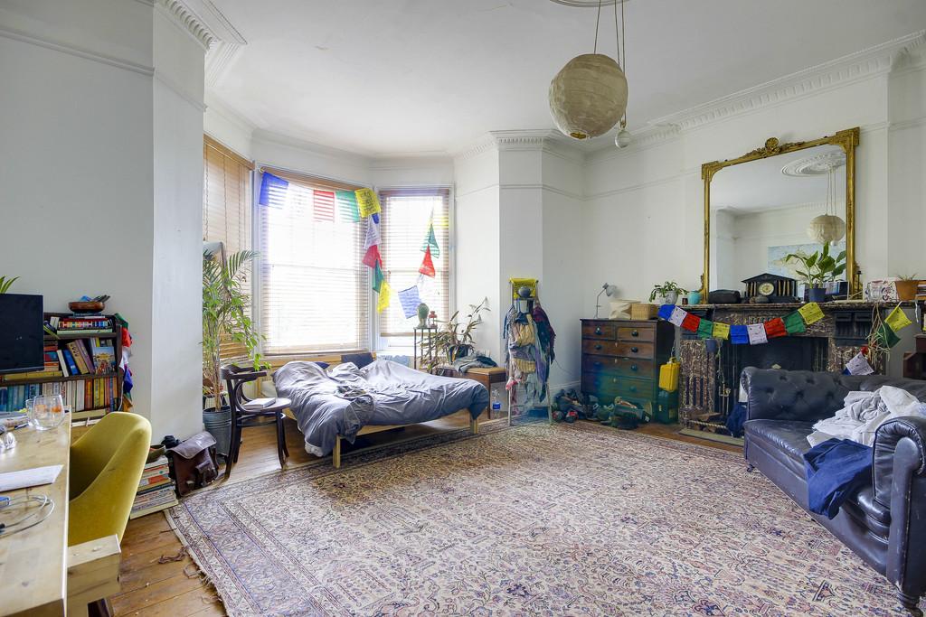 Oakfield Road Crouch End Borders N4 5 Bed End Of Terrace House £
