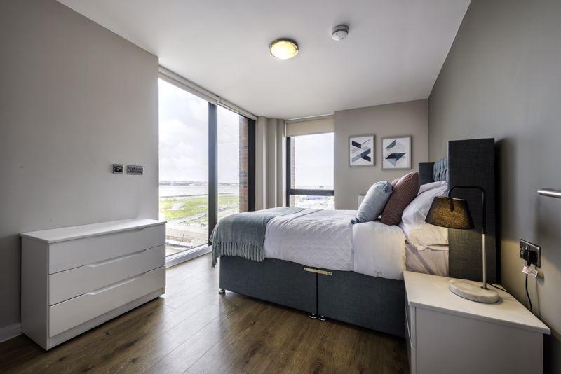 Jesse Hartley Way, Liverpool 1 bed apartment - £875 pcm (£202 pw)