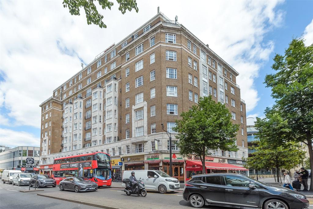 Forset Court, Edgware Road, W2 2 bed apartment - £2,817 pcm (£650 pw)