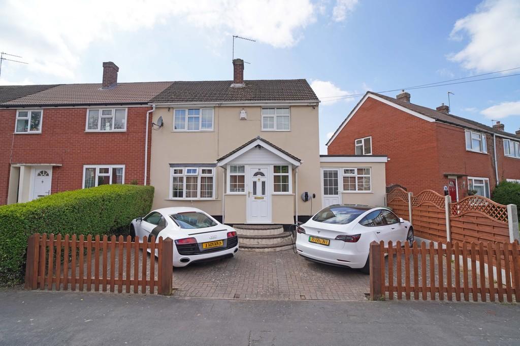 Masters Road Leamington Spa 3 Bed End Of Terrace House £294 000
