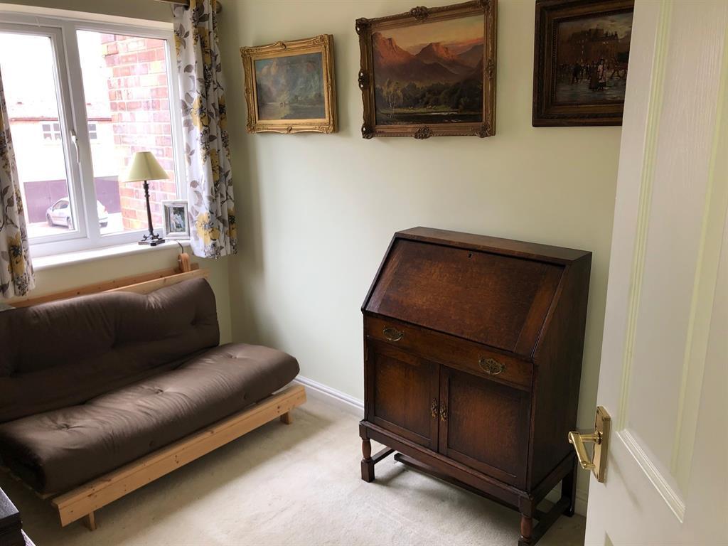 Thistlewood Grove, Chadwick End, Solihull, B93 0DW 2 bed terraced house ...