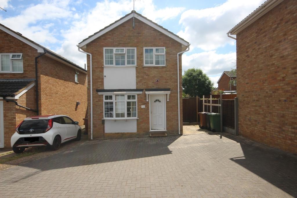Somerford Road, Wellingborough... 3 bed detached house - £290,000
