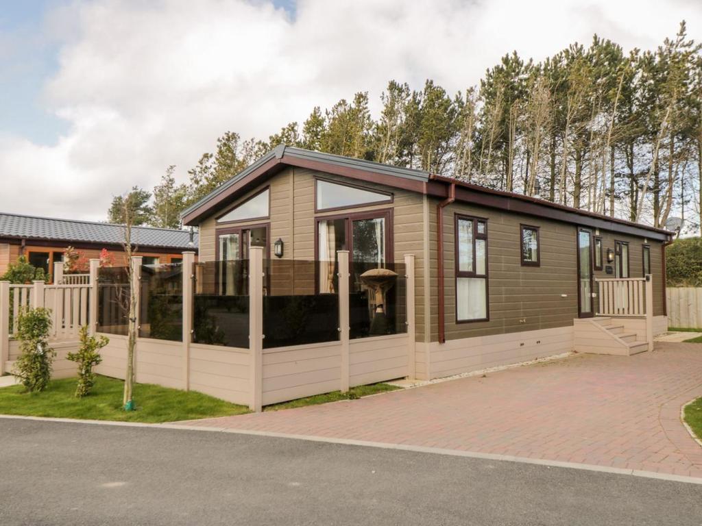 Hinderwell Lane, Runswick... 3 bed park home - £245,000