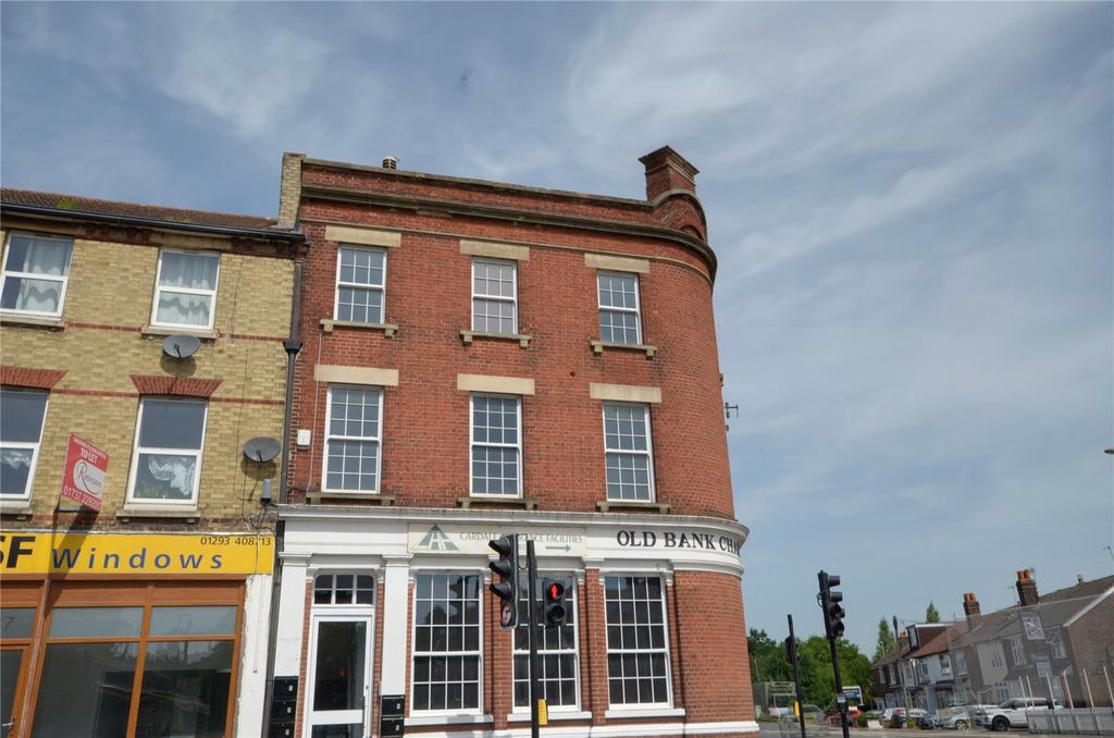 Horley, Surrey, RH6 1 bed apartment to rent - £1,050 pcm (£242 pw)