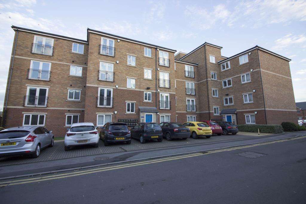 Coatham Road, Redcar, TS10 2 bed apartment - £475 pcm (£110 pw)