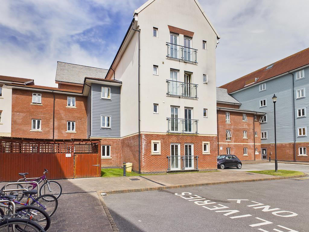 Saddlery Way, Chester 2 bed apartment - £72,500