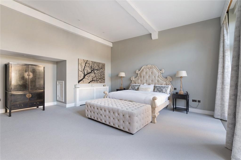 Tyringham Hall, Tyringham, Newport Pagnell, Buckinghamshire, MK16 7 bed ...