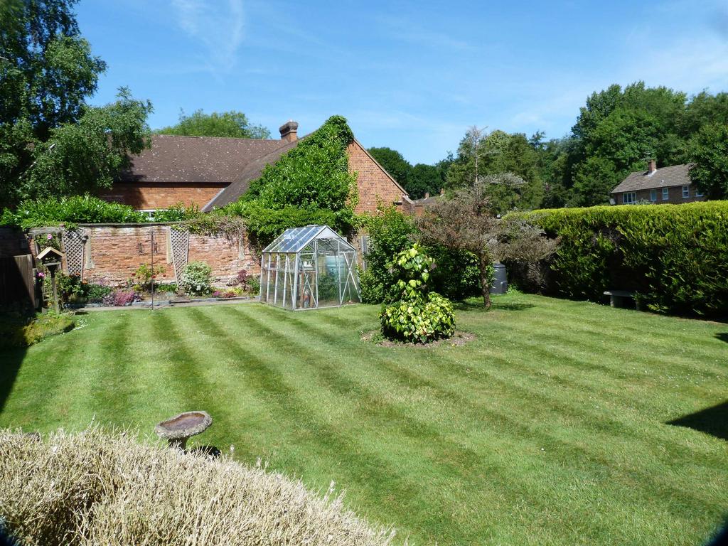 House For Sale Digswell Rise Welwyn Garden City at Laura Painter blog